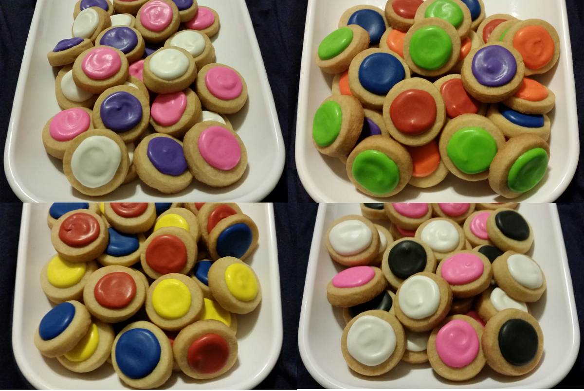 Mini Button Cookies (4 Dz) – Storybook Bakery